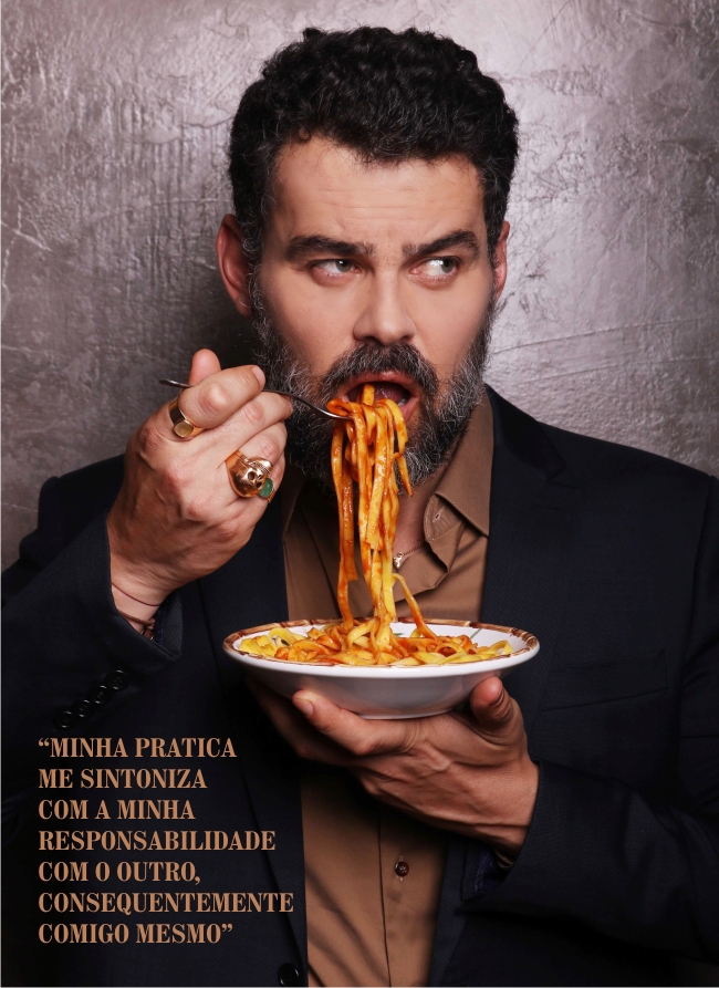 CAPA: CARREIRA, SUCESSO E O ESTILO DE VIDA DE CARMO DALLA VECCHIA ...