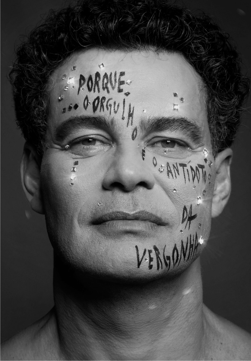 CAPA: AS INSPIRAÇÕES DE CARMO DALLA VECCHIA - Revista Mensch