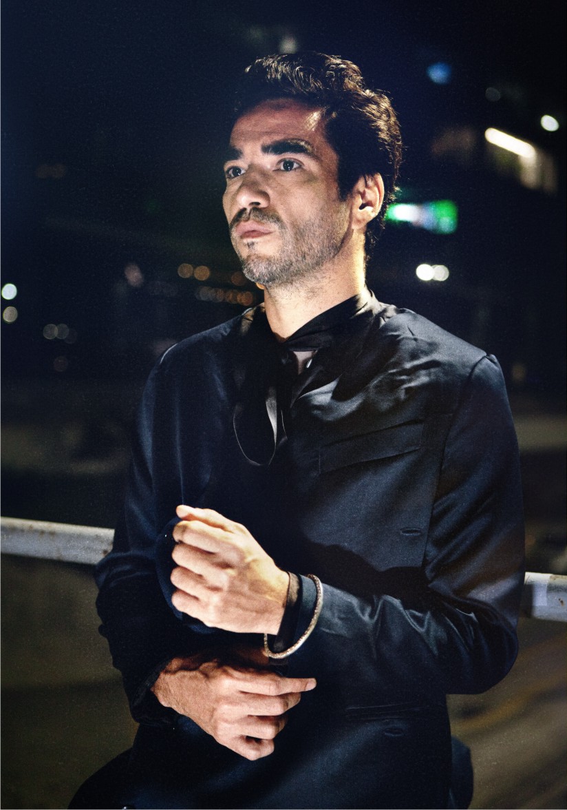 CAPA: CAIO BLAT FAZENDO ARTE - Revista Mensch